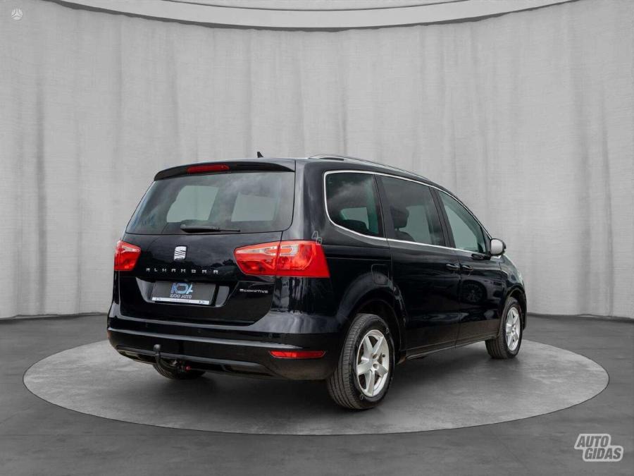 Black SEAT Alhambra 2014 in Marijampole, with an engine capacity of 2.00 L and mileage of 335 thousand km for 7450 €, photo 11 on AUTOMOTO.COM.LV