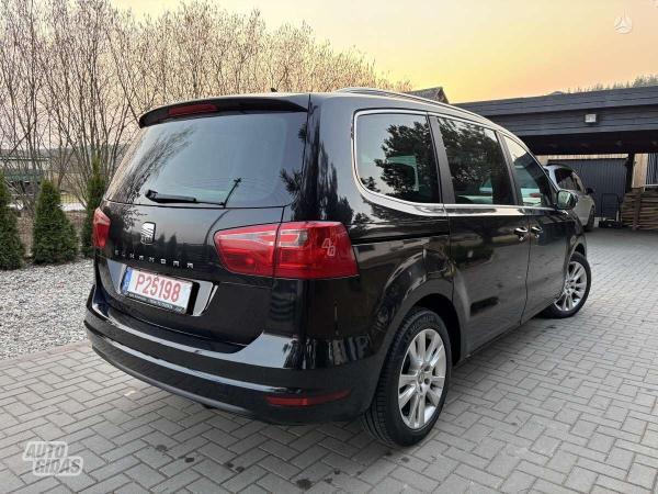 Black SEAT Alhambra 2014 in Druskininkai, with an engine capacity of 2.00 L and mileage of 299 thousand km for 7490 €, photo 4 on AUTOMOTO.COM.LV