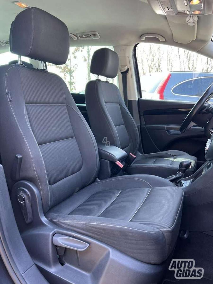 Melns SEAT Alhambra 2014 Druskininkai, ar dzinēja tilpumu 2.00 L un nobraukumu 299 tūkst. km par 7490 €, foto 22 vietnē AUTOMOTO.COM.LV