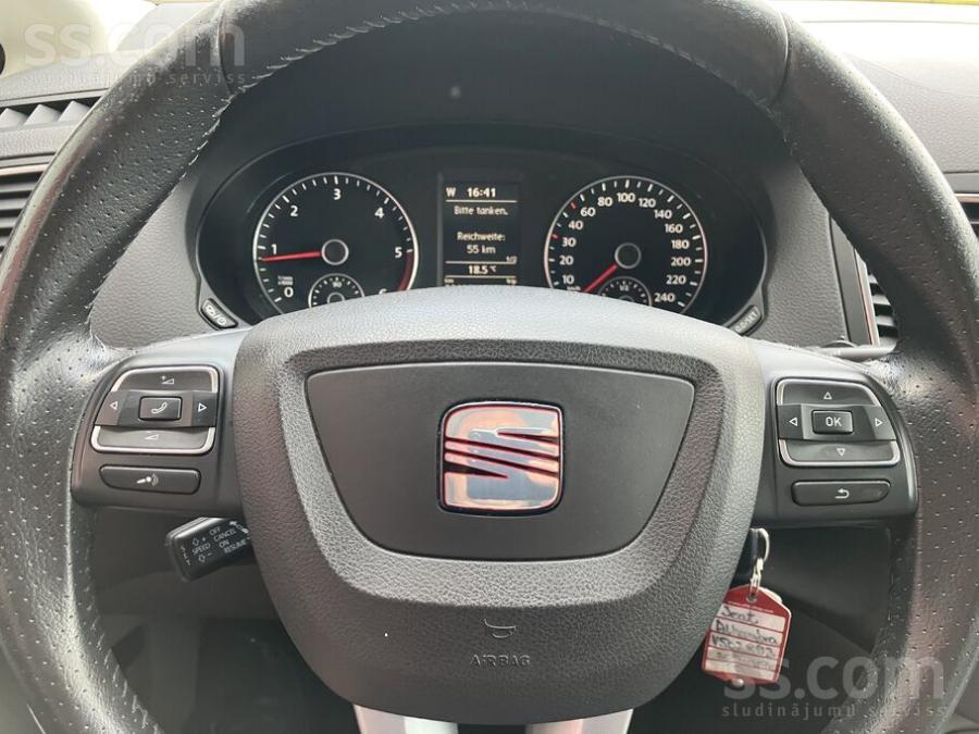 Black SEAT Alhambra 2014 in Talsi, with an engine capacity of 2.00 L and mileage of 0 thousand km for 8500 €, photo 15 on AUTOMOTO.COM.LV