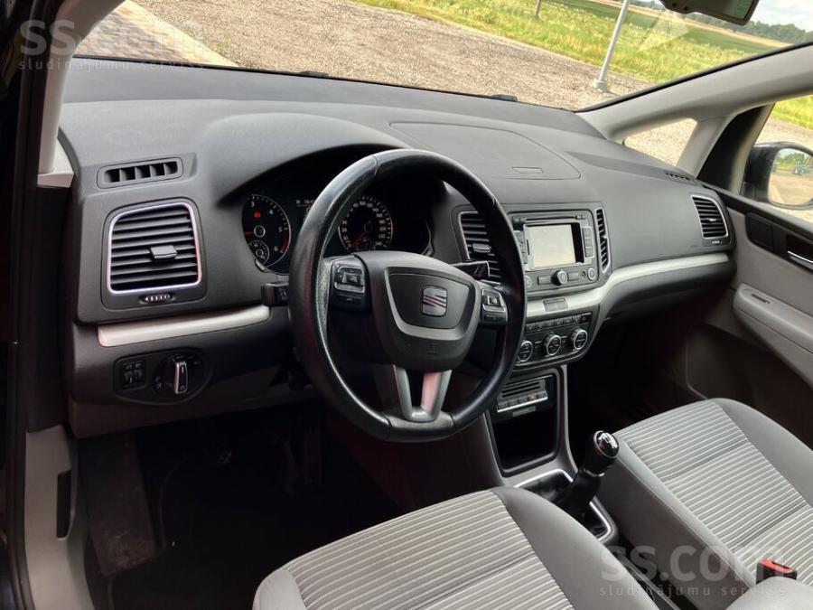 Black SEAT Alhambra 2014 in Talsi, with an engine capacity of 2.00 L and mileage of 0 thousand km for 8500 €, photo 17 on AUTOMOTO.COM.LV