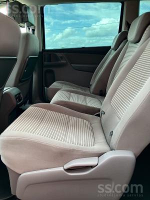 Black SEAT Alhambra 2014 in Talsi, with an engine capacity of 2.00 L and mileage of 0 thousand km for 8500 €, photo 18 on AUTOMOTO.COM.LV