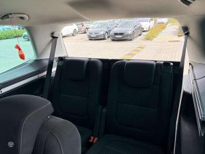 Black SEAT Alhambra 2014 in Vilnius, with an engine capacity of 1.97 L and mileage of 287 thousand km for 8300 €, photo 20 on AUTOMOTO.COM.LV