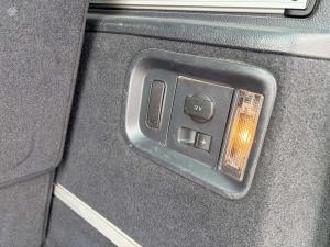 Black SEAT Alhambra 2014 in Vilnius, with an engine capacity of 1.97 L and mileage of 287 thousand km for 8300 €, photo 22 on AUTOMOTO.COM.LV