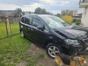 Melns SEAT Alhambra 2015 Viļņa, ar dzinēja tilpumu 1.97 L un nobraukumu 270 tūkst. km par 2900 €, foto 5 vietnē AUTOMOTO.COM.LV