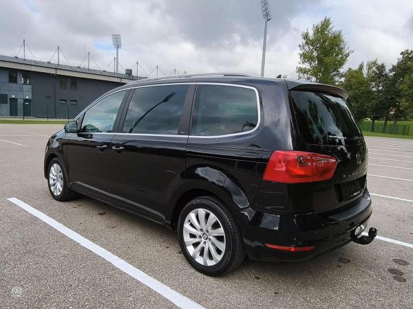 SEAT Alhambra 2015 KÄdainiai vietnÄ Melns SEAT Alhambra 2015 KÄdainiai, ar dzinÄja tilpumu 2.00 L un nobraukumu 270 tÅ«kst. km par 7700 ā¬, foto 7 vietnÄ AUTOMOTO.COM.LV