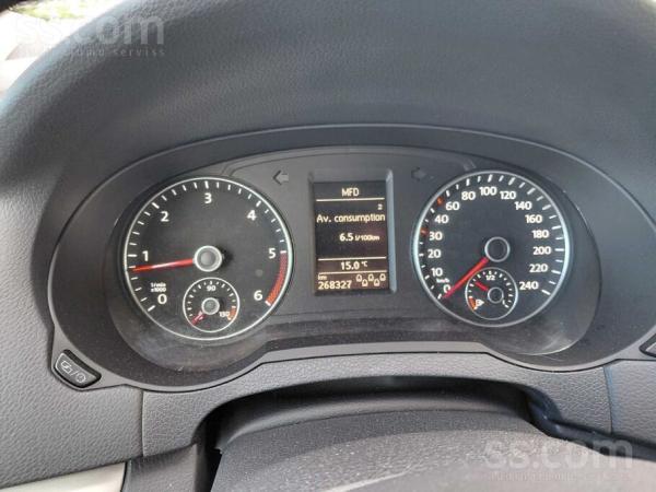 Black SEAT Alhambra 2015 in Riga, with an engine capacity of 2.00 L and mileage of 268 thousand km for 7200 €, photo 4 on AUTOMOTO.COM.LV
