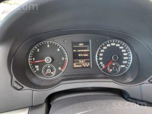 Black SEAT Alhambra 2015 in Riga, with an engine capacity of 2.00 L and mileage of 268 thousand km for 7200 €, photo 4 on AUTOMOTO.COM.LV