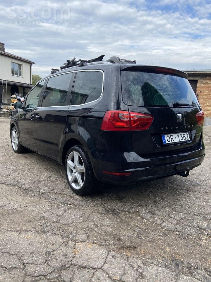 Black SEAT Alhambra 2015 in Dobele, with an engine capacity of 2.00 L and mileage of 261 thousand km for 7950 €, photo 5 on AUTOMOTO.COM.LV