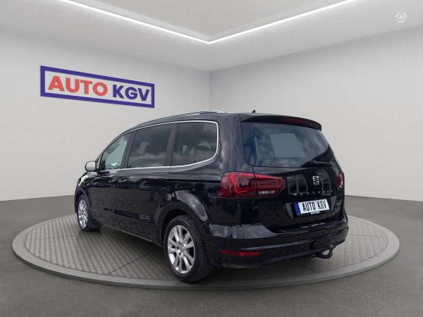 Melns SEAT Alhambra 2015 Kauņa, ar dzinēja tilpumu 2.00 L un nobraukumu 294 tūkst. km par 9799 €, foto 4 vietnē AUTOMOTO.COM.LV