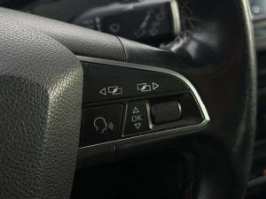 Black SEAT Alhambra 2015 in Kaunas, with an engine capacity of 2.00 L and mileage of 294 thousand km for 9799 €, photo 21 on AUTOMOTO.COM.LV