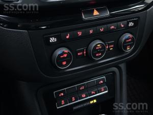 Black SEAT Alhambra 2017 in Jelgava, with an engine capacity of 2.00 L and mileage of 215 thousand km for 13000 €, photo 6 on AUTOMOTO.COM.LV