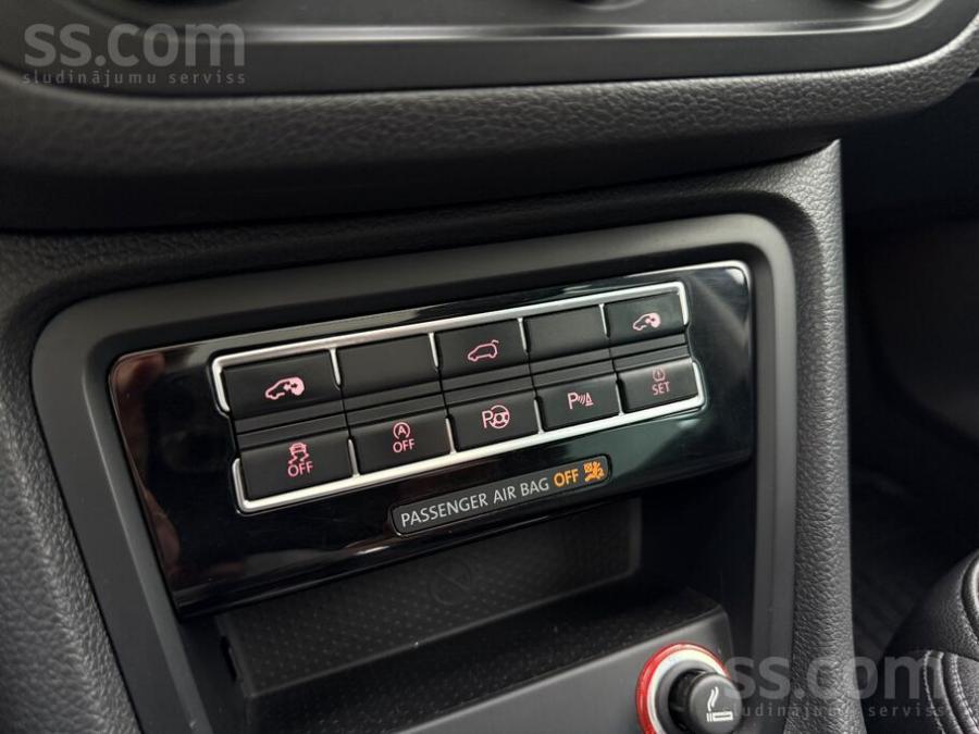 Melns SEAT Alhambra 2017 Jelgava, ar dzinēja tilpumu 2.00 L un nobraukumu 210 tūkst. km par 11500 €, foto 23 vietnē AUTOMOTO.COM.LV