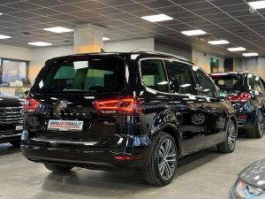 Black SEAT Alhambra 2020 in Klaipeda, with an engine capacity of 1.97 L and mileage of 239 thousand km for 15900 €, photo 5 on AUTOMOTO.COM.LV