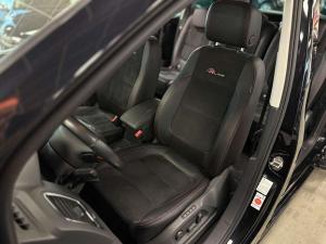 Black SEAT Alhambra 2020 in Klaipeda, with an engine capacity of 1.97 L and mileage of 239 thousand km for 15900 €, photo 10 on AUTOMOTO.COM.LV