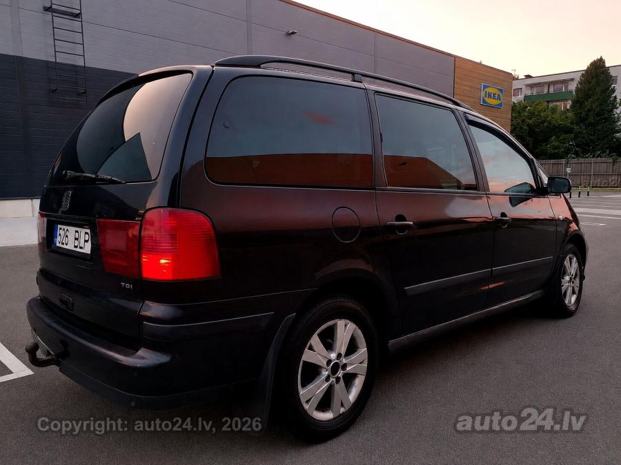 Melns SEAT Alhambra 2007 Tartu, ar dzinēja tilpumu 1.90 L un nobraukumu 380 tūkst. km par 990 €, foto 5 vietnē AUTOMOTO.COM.LV