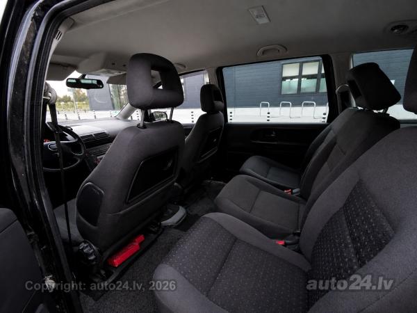 Black SEAT Alhambra 2007 in Tartu, with an engine capacity of 1.90 L and mileage of 380 thousand km for 990 €, photo 6 on AUTOMOTO.COM.LV