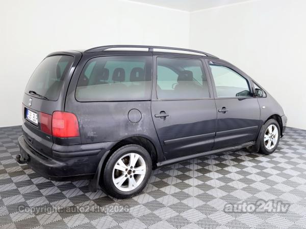 Melns SEAT Alhambra 2007 Tallina, ar dzinēja tilpumu 1.90 L un nobraukumu 389 tūkst. km par 999 €, foto 4 vietnē AUTOMOTO.COM.LV