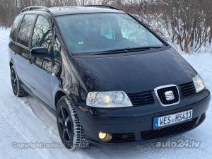 Melns SEAT Alhambra 2008 Tartu, ar dzinēja tilpumu 2.00 L un nobraukumu 220 tūkst. km par 3990 €, foto 15 vietnē AUTOMOTO.COM.LV