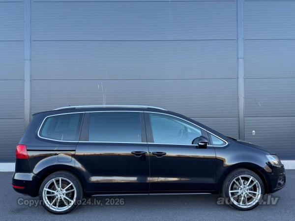 Melns SEAT Alhambra 2015 Tallina, ar dzinēja tilpumu 2.00 L un nobraukumu 0 tūkst. km par 9399 €, foto 6 vietnē AUTOMOTO.COM.LV