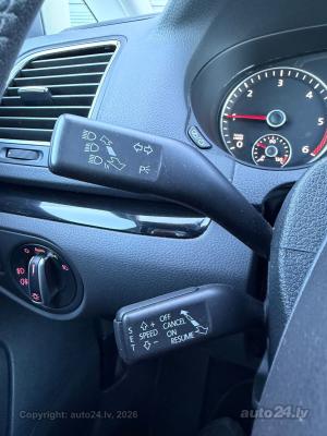 Melns SEAT Alhambra 2015 Tallina, ar dzinēja tilpumu 2.00 L un nobraukumu 0 tūkst. km par 9399 €, foto 15 vietnē AUTOMOTO.COM.LV