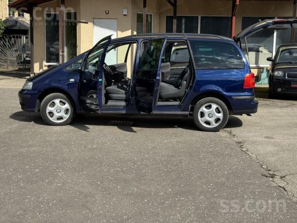 Zils SEAT Alhambra 2007 Rīga, ar dzinēja tilpumu 1.80 L un nobraukumu 198 tūkst. km par 4150 €, foto 1 vietnē AUTOMOTO.COM.LV