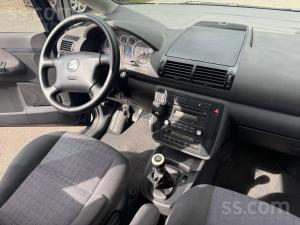 Zils SEAT Alhambra 2007 Rīga, ar dzinēja tilpumu 1.80 L un nobraukumu 198 tūkst. km par 4150 €, foto 25 vietnē AUTOMOTO.COM.LV