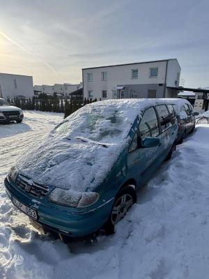 Zils SEAT Alhambra 1997 Kauņa, ar dzinēja tilpumu 1.90 L un nobraukumu 350 tūkst. km par 1000 €, foto 3 vietnē AUTOMOTO.COM.LV