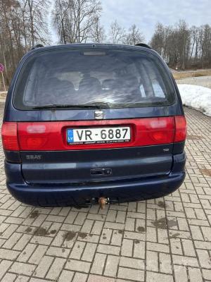 Blue SEAT Alhambra 2000 in Kraslava, with an engine capacity of 1.90 L and mileage of 477 thousand km for 850 €, photo 5 on AUTOMOTO.COM.LV