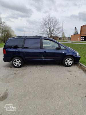 Zils SEAT Alhambra 2001 Kaišiadorys, ar dzinēja tilpumu 1.90 L un nobraukumu 470 tūkst. km par 950 €, foto  vietnē AUTOMOTO.COM.LV