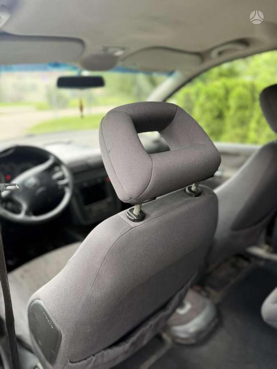 Blue SEAT Alhambra 2001 in Kaunas, with an engine capacity of 1.90 L and mileage of 500 thousand km for 800 €, photo 14 on AUTOMOTO.COM.LV
