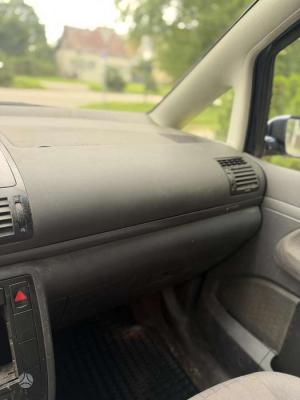 Blue SEAT Alhambra 2001 in Kaunas, with an engine capacity of 1.90 L and mileage of 500 thousand km for 800 €, photo 20 on AUTOMOTO.COM.LV