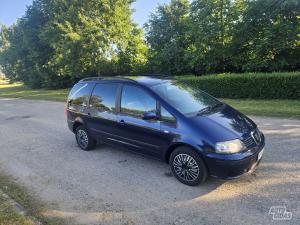 Blue SEAT Alhambra 2002 in Jonava, with an engine capacity of 1.90 L and mileage of 154 thousand km for 1450 €, photo 4 on AUTOMOTO.COM.LV