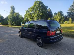 Blue SEAT Alhambra 2002 in Jonava, with an engine capacity of 1.90 L and mileage of 154 thousand km for 1450 €, photo 7 on AUTOMOTO.COM.LV