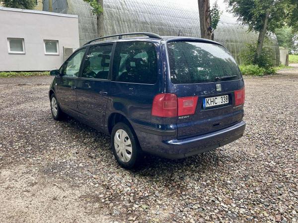 Zils SEAT Alhambra 2003 Viļņa, ar dzinēja tilpumu 1.90 L un nobraukumu 155 tūkst. km par 1950 €, foto 4 vietnē AUTOMOTO.COM.LV