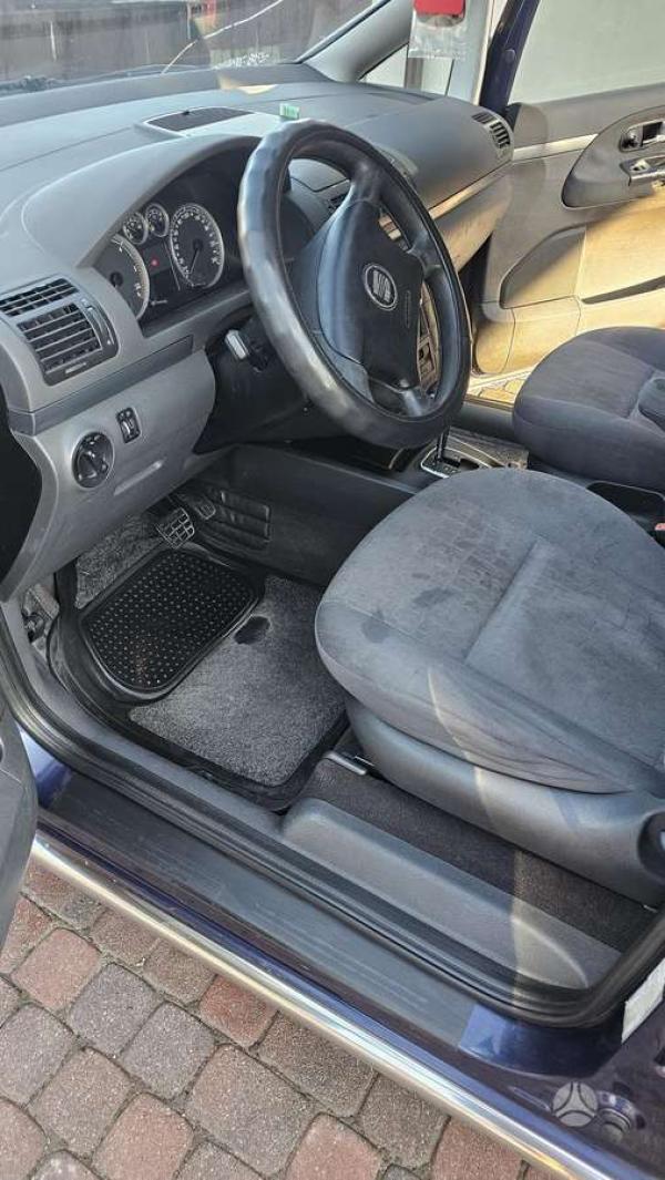 Zils SEAT Alhambra 2003 Šauļi, ar dzinēja tilpumu 1.90 L un nobraukumu 289 tūkst. km par 900 €, foto 8 vietnē AUTOMOTO.COM.LV