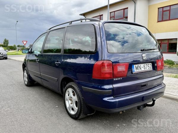 Zils SEAT Alhambra 2003 Rīga, ar dzinēja tilpumu 1.80 L un nobraukumu 269 tūkst. km par 1900 €, foto 2 vietnē AUTOMOTO.COM.LV