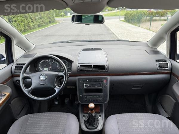 Zils SEAT Alhambra 2003 Rīga, ar dzinēja tilpumu 1.80 L un nobraukumu 269 tūkst. km par 1900 €, foto 6 vietnē AUTOMOTO.COM.LV