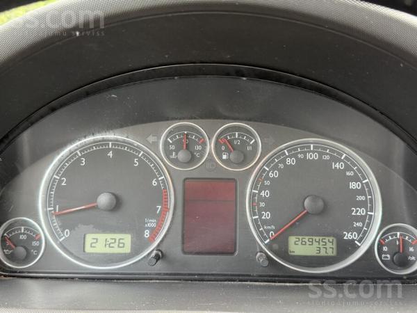Zils SEAT Alhambra 2003 Rīga, ar dzinēja tilpumu 1.80 L un nobraukumu 269 tūkst. km par 1900 €, foto 10 vietnē AUTOMOTO.COM.LV