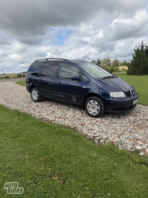 Zils SEAT Alhambra 2003 Alīta, ar dzinēja tilpumu 1.90 L un nobraukumu 295 tūkst. km par 2450 €, foto 4 vietnē AUTOMOTO.COM.LV