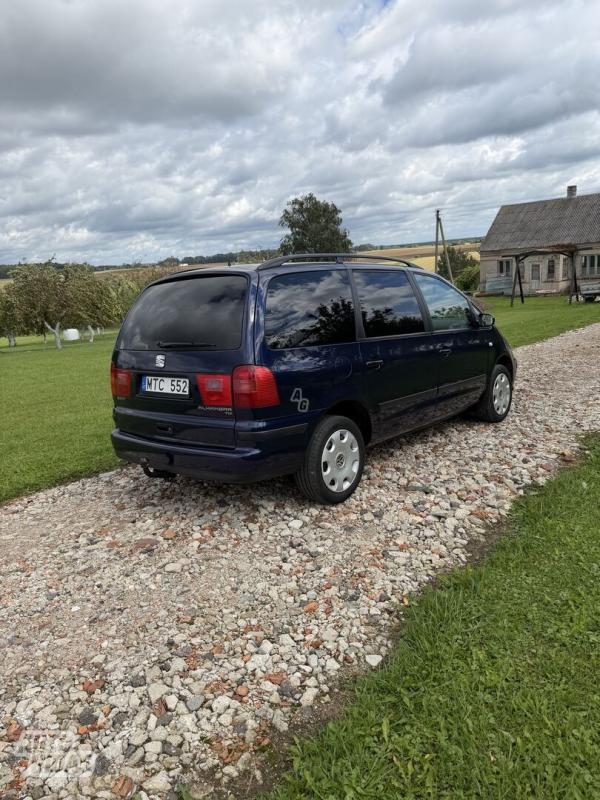 Zils SEAT Alhambra 2003 Alīta, ar dzinēja tilpumu 1.90 L un nobraukumu 295 tūkst. km par 2450 €, foto 4 vietnē AUTOMOTO.COM.LV