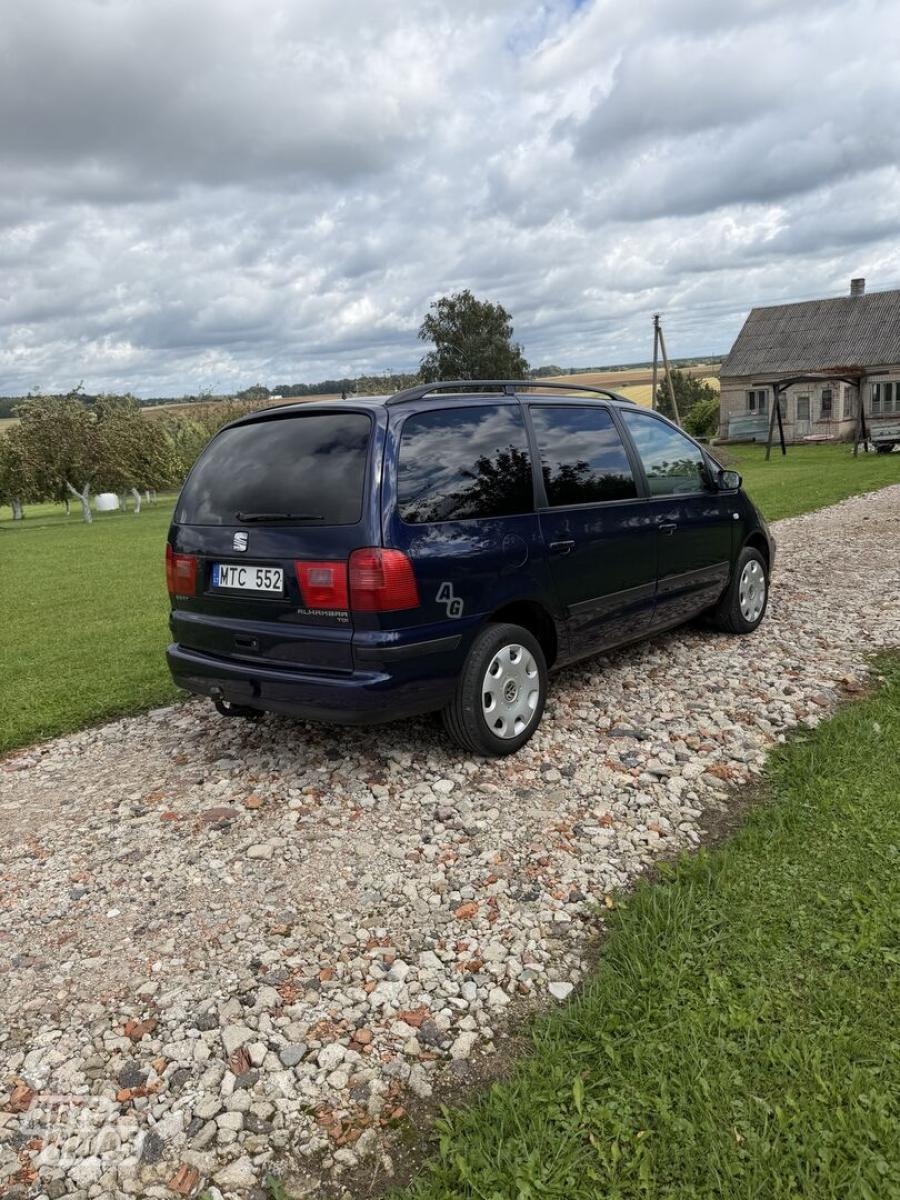 Zils SEAT Alhambra 2003 Alīta, ar dzinēja tilpumu 1.90 L un nobraukumu 295 tūkst. km par 2450 €, foto 5 vietnē AUTOMOTO.COM.LV