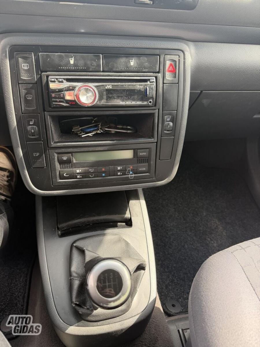 Zils SEAT Alhambra 2003 Alīta, ar dzinēja tilpumu 1.90 L un nobraukumu 295 tūkst. km par 2450 €, foto 20 vietnē AUTOMOTO.COM.LV
