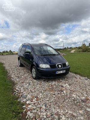 Zils SEAT Alhambra 2003 Alīta, ar dzinēja tilpumu 1.90 L un nobraukumu 295 tūkst. km par 2450 €, foto 1 vietnē AUTOMOTO.COM.LV