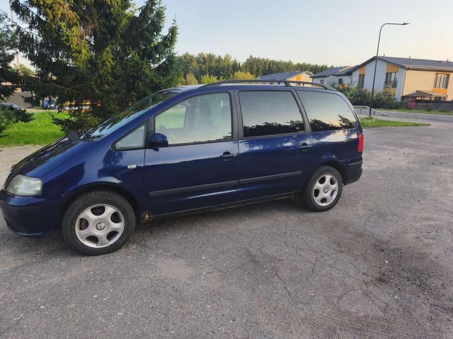 Zils SEAT Alhambra 2003 Viļņa, ar dzinēja tilpumu 1.90 L un nobraukumu 411 tūkst. km par 700 €, foto 5 vietnē AUTOMOTO.COM.LV