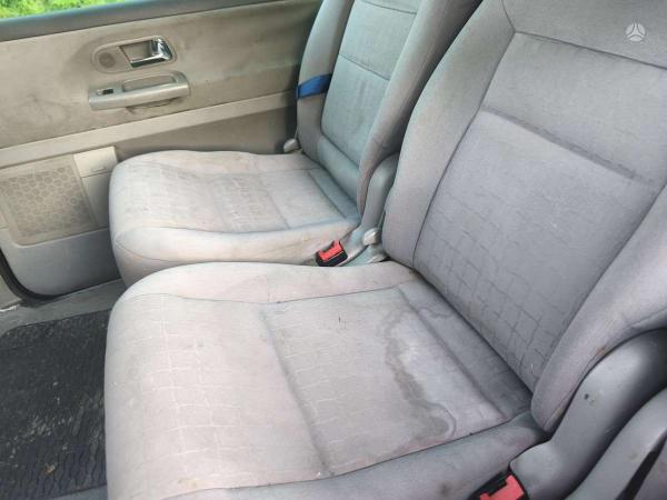 Blue SEAT Alhambra 2003 in Vilnius, with an engine capacity of 1.90 L and mileage of 411 thousand km for 700 €, photo 11 on AUTOMOTO.COM.LV