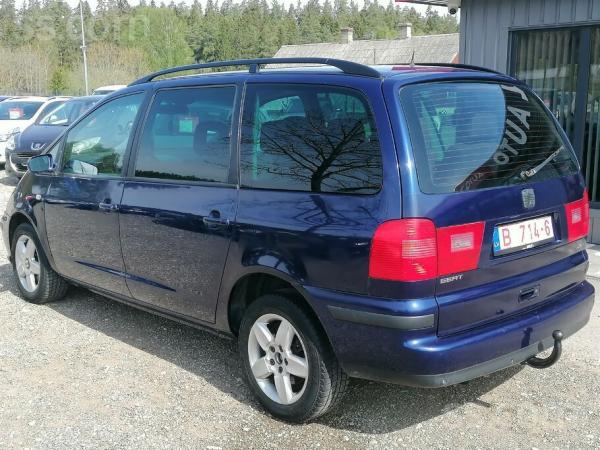 Blue SEAT Alhambra 2004 in Valmiera, with an engine capacity of 1.80 L and mileage of 320 thousand km for 1490 €, photo 8 on AUTOMOTO.COM.LV