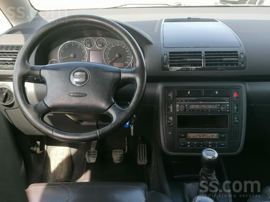 Zils SEAT Alhambra 2004 Valmiera, ar dzinēja tilpumu 1.80 L un nobraukumu 320 tūkst. km par 1490 €, foto 12 vietnē AUTOMOTO.COM.LV