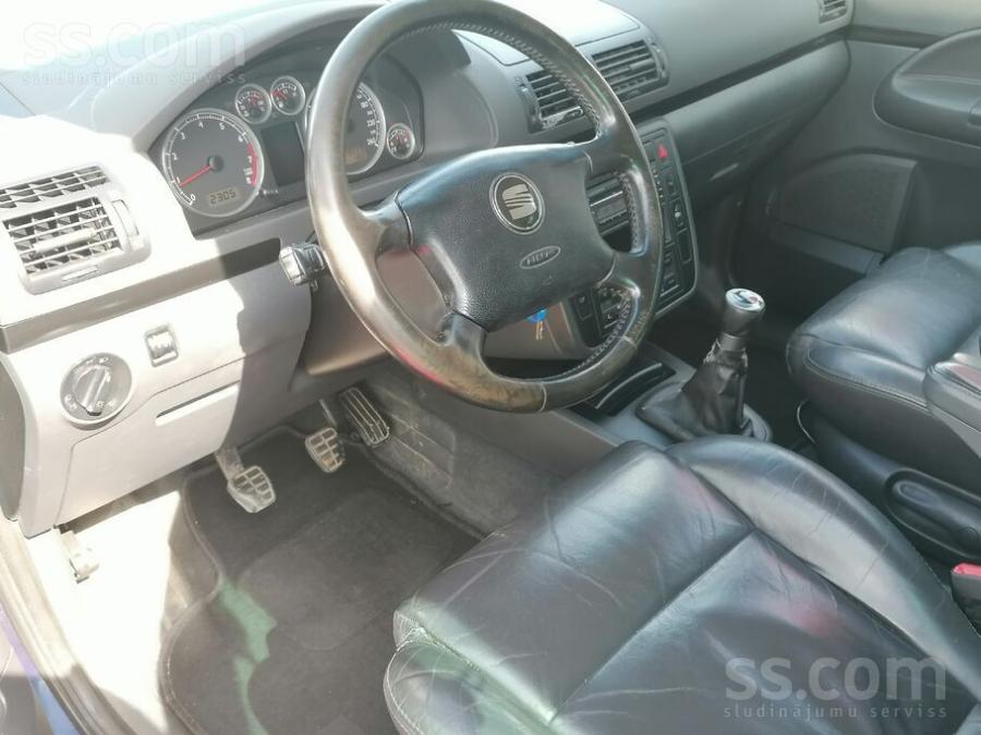 Zils SEAT Alhambra 2004 Valmiera, ar dzinēja tilpumu 1.80 L un nobraukumu 320 tūkst. km par 1490 €, foto 15 vietnē AUTOMOTO.COM.LV