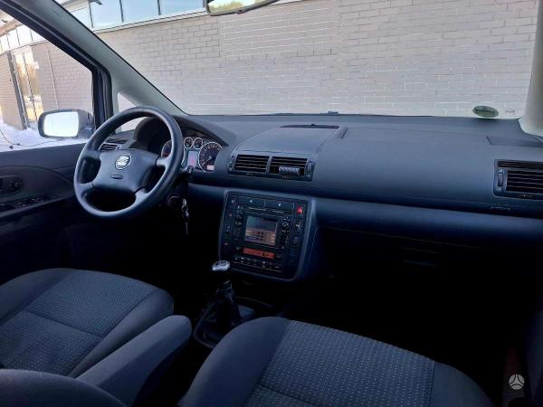 Zils SEAT Alhambra 2006 Kėdainiai, ar dzinēja tilpumu 1.97 L un nobraukumu 341 tūkst. km par 3350 €, foto 9 vietnē AUTOMOTO.COM.LV